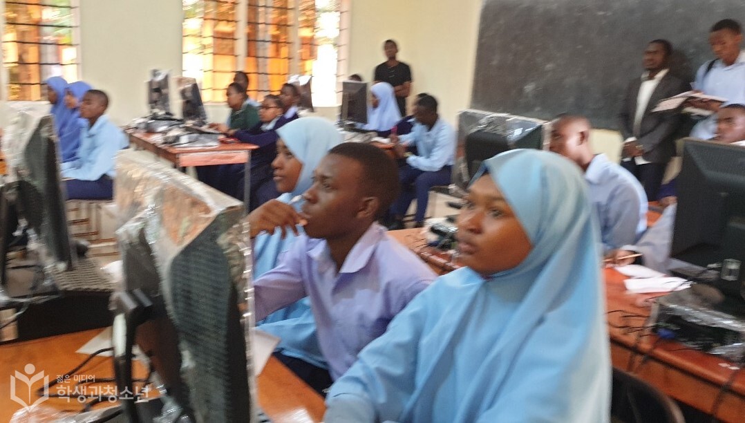 Global Science Camp in Tanzania, 2023 -②